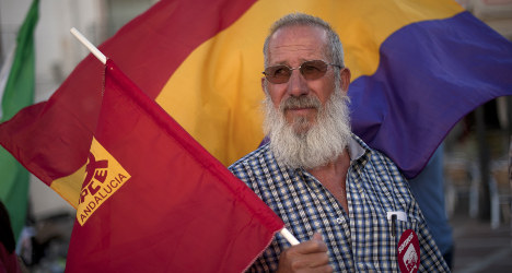Spain’s left-wing signs republican declaration