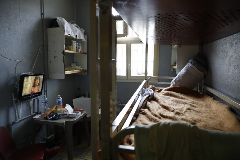 Rats, bedbugs and overcrowding: Watchdog slams French prison