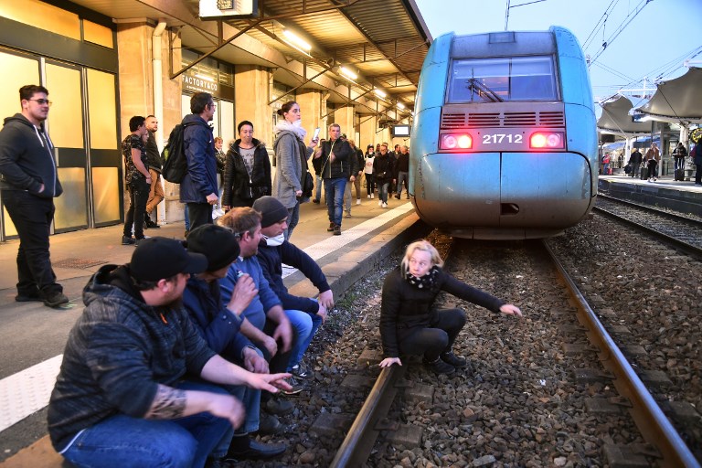 Train services between Paris and south west France halted after ...