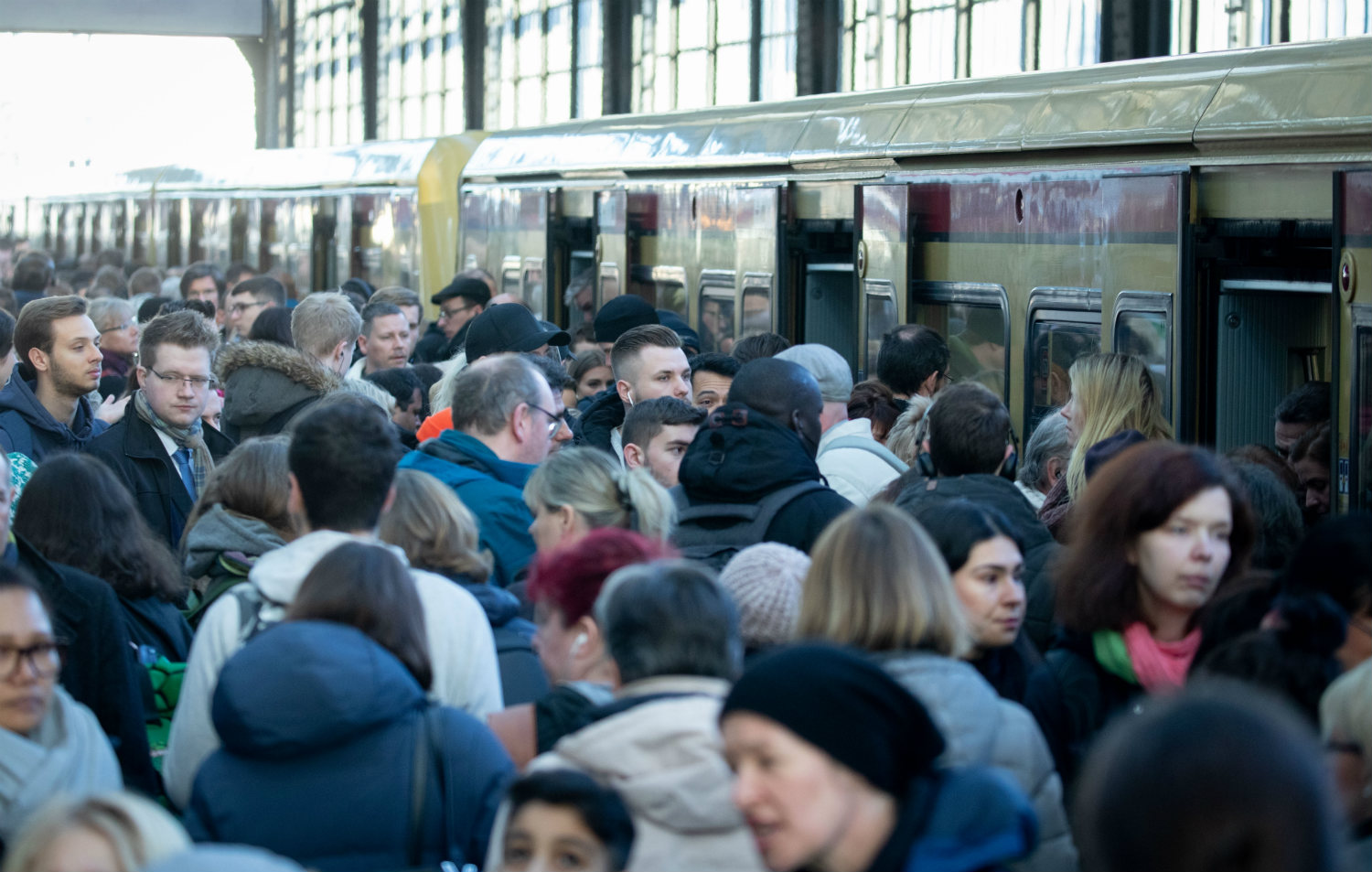 IN IMAGES: Who is affected by the public transport strike?