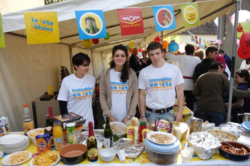 Fête des Voisins: All you need to know about ‘neighbours day’ in France