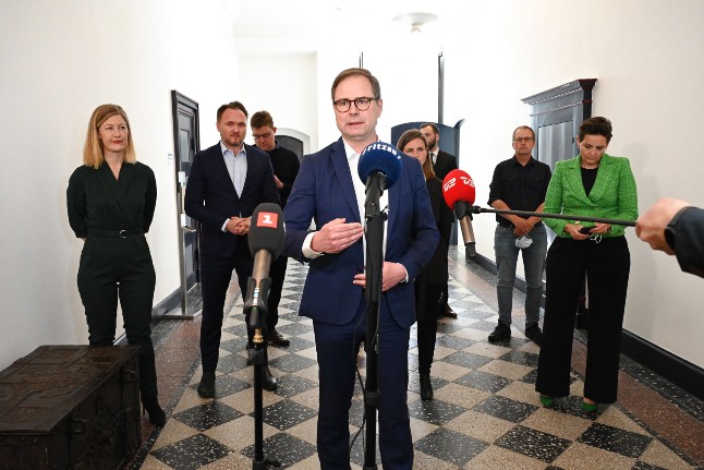 Time running out to hit warming target: IPCC