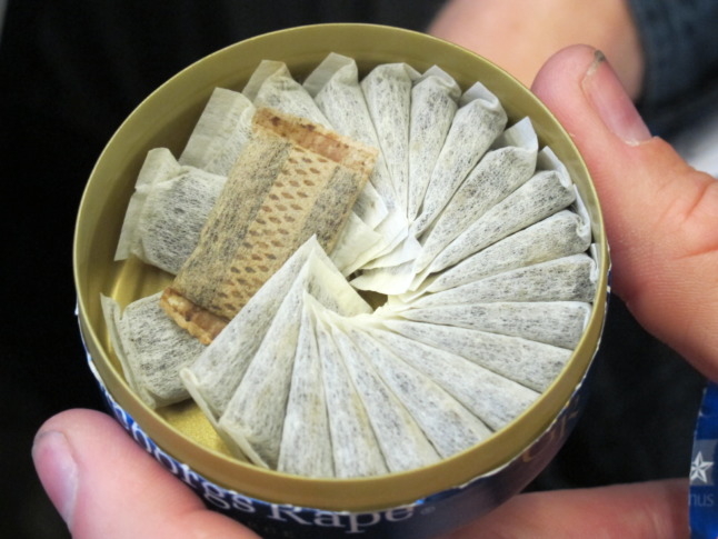 What is snus and why do so many Norwegians use it?