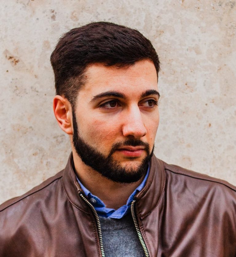 Italian expression of the day: ‘Fare le corna’