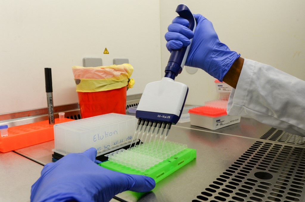 Medical test centres close in France as lab biologists stage strike