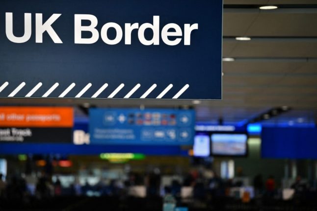 UK border control strikes threaten Christmas travel chaos to and from ...