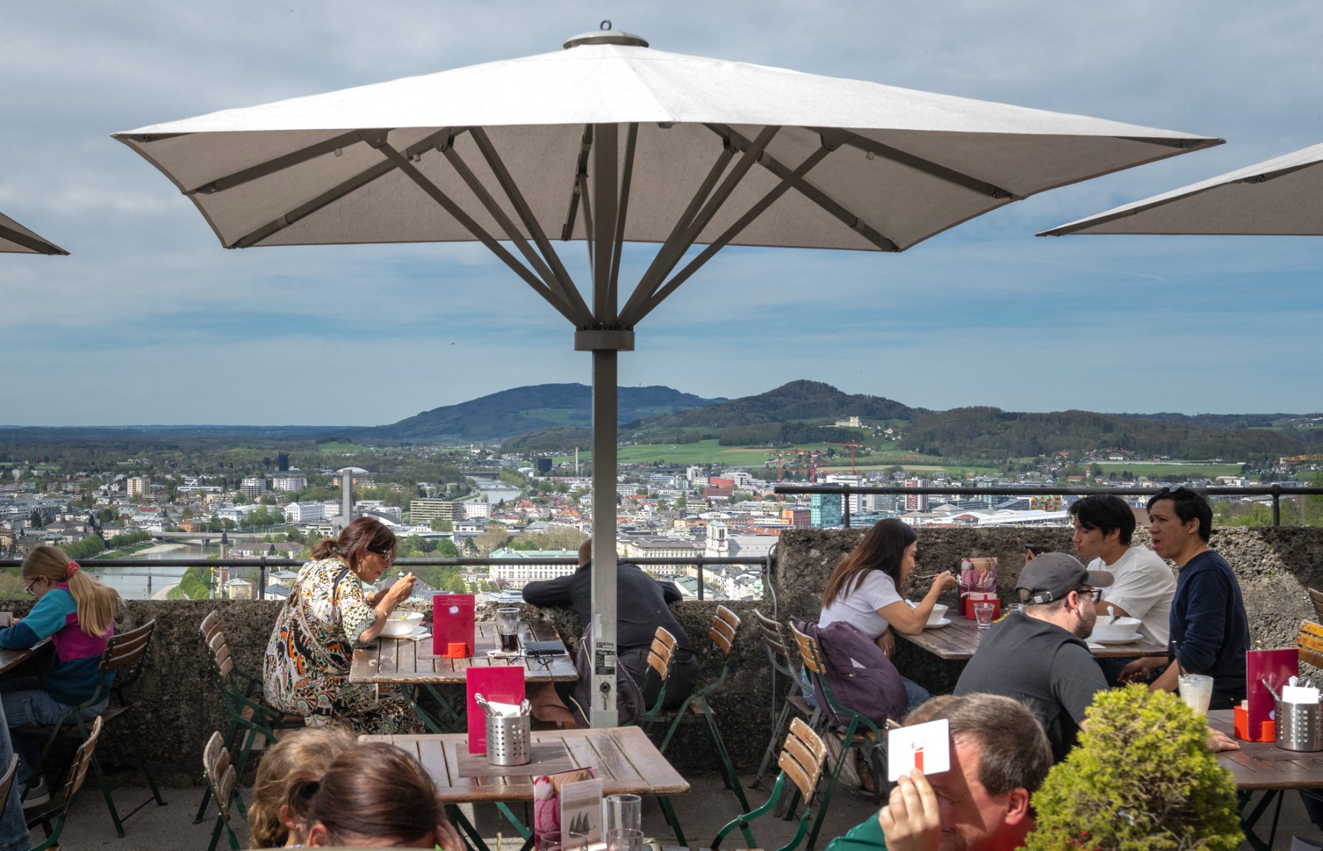 Six summer holiday destinations you can reach by train in Austria
